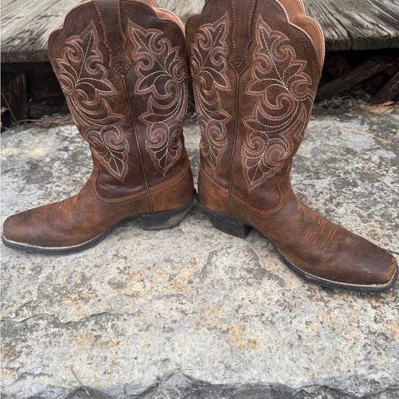 Ariat | Shoes | Ariat Brown Heeled Boots With Embroidered Design | Poshmark